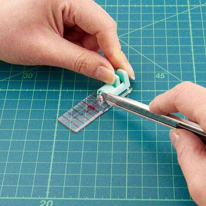 Pattern Cutting Guide - Clover – Cross & Woods | Crafting Parlour