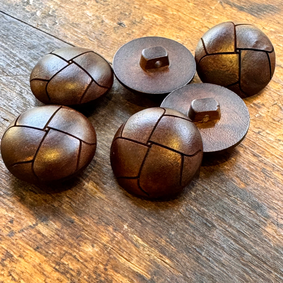 Leather Look Buttons with Shank – Cross & Woods | Crafting Parlour